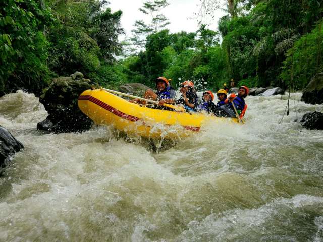 롬복 래프팅 - 코리나투어 - 발리 자유여행 및 풀빌라 전문 여행사